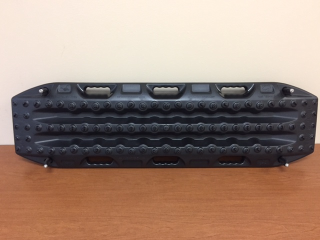 Axia Alloys Pair of Maxtrax Traction Board Mounts - TSW Offroad